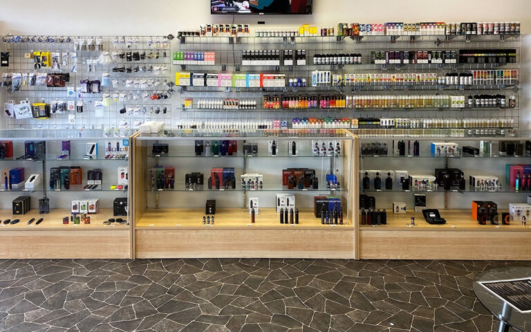 Gordon Plaza · Kure CBD & Vape